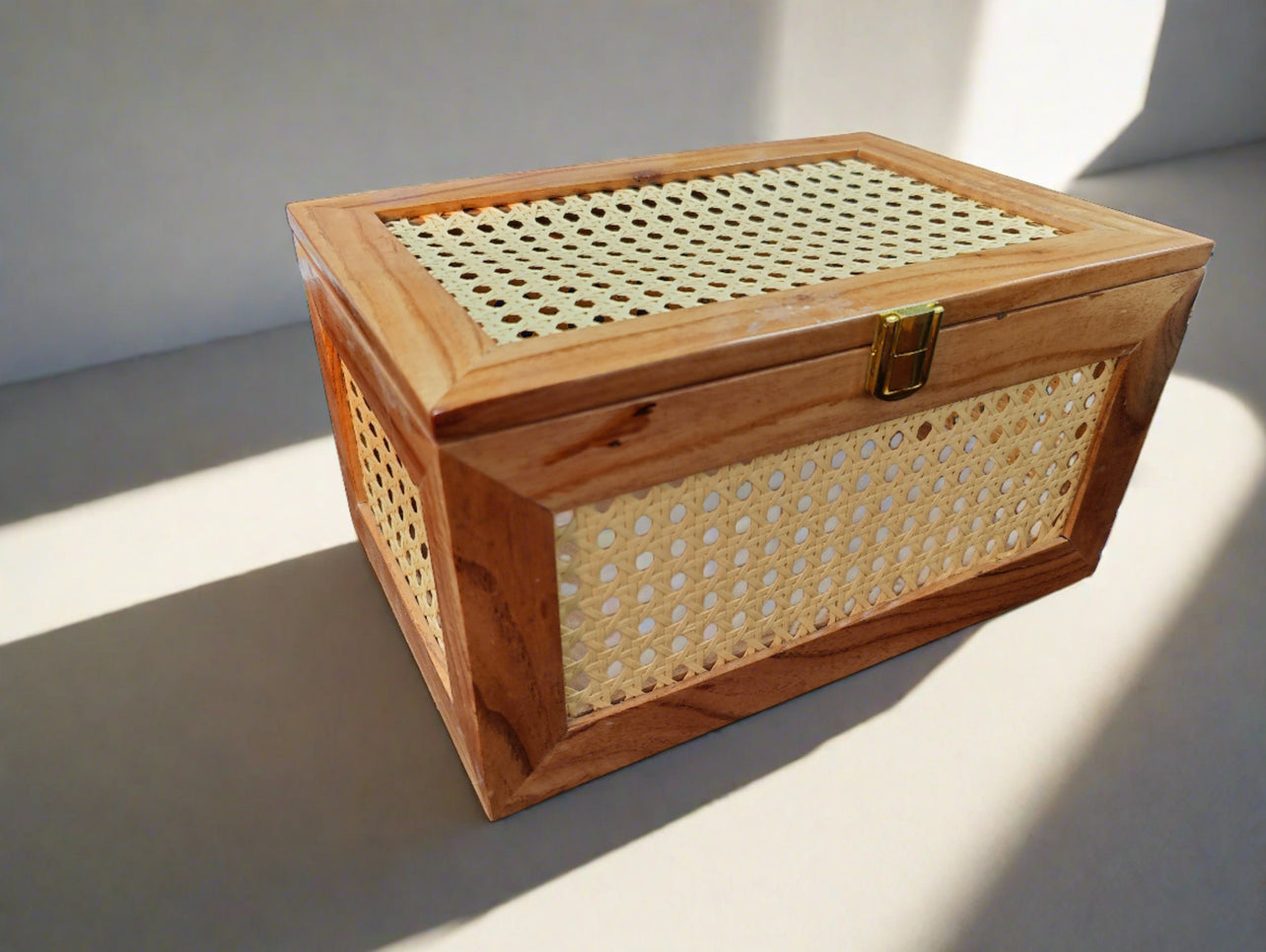 Rigid boxes, customized to wow your client – Packaging Guru